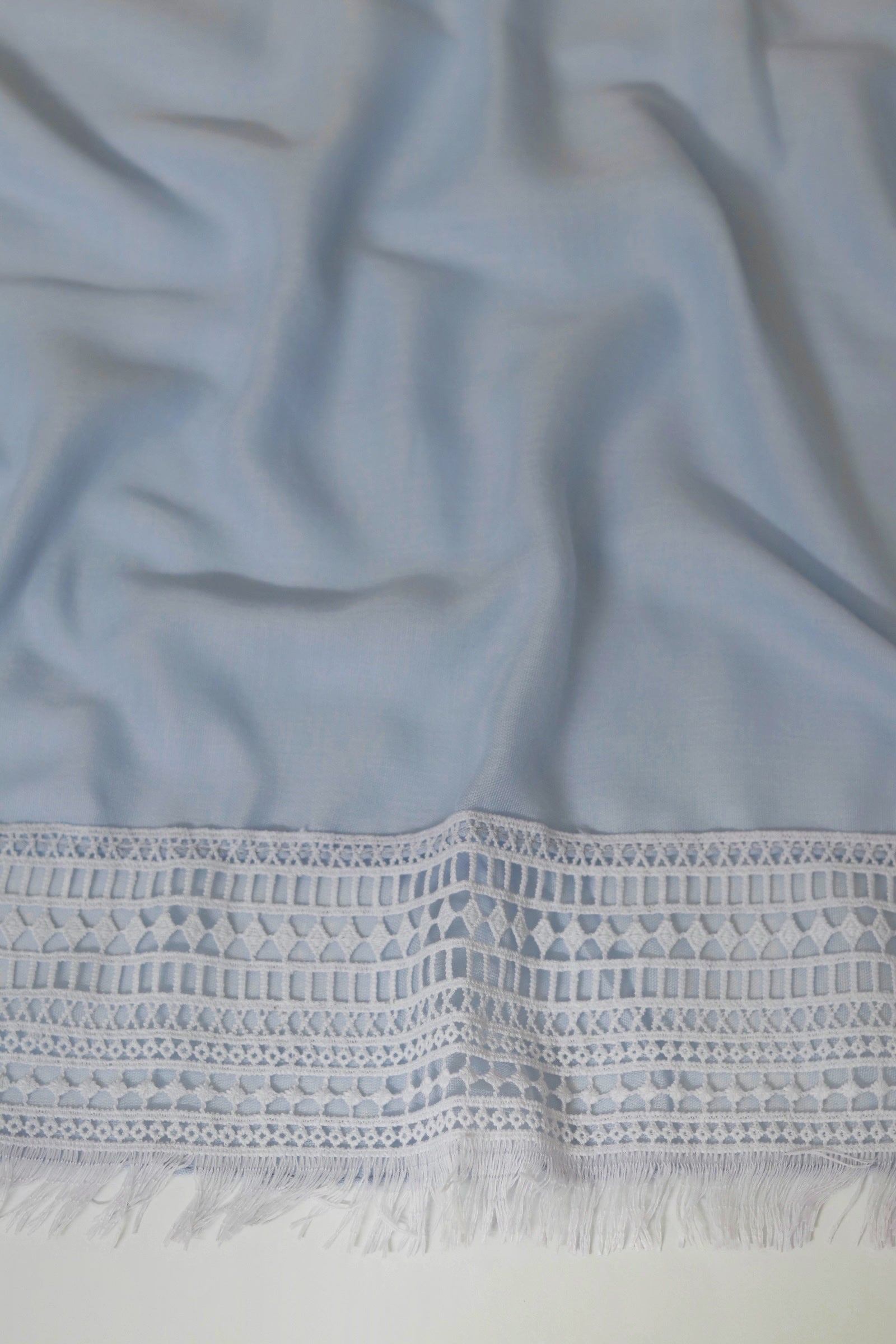Lace Viscose - Powder Blue – Modesatire